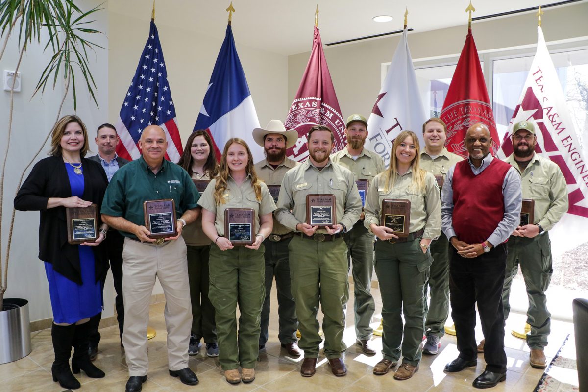 Texas A&M Forest Service annual meeting honors personnel and service ...